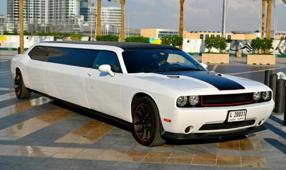 Dodge Challenger Super Limo